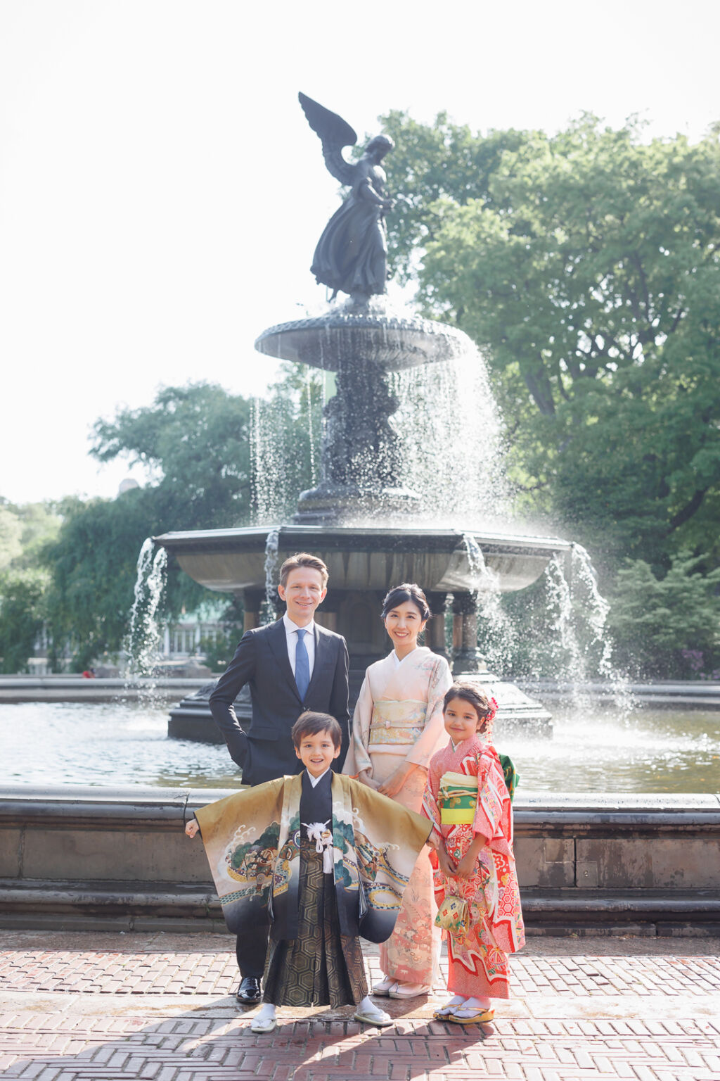 NYファミリーフォト：セントラルパークでご姉弟の成長を記す七五三 | ニューヨーク前撮りフォトウェディング | HIROKO photography